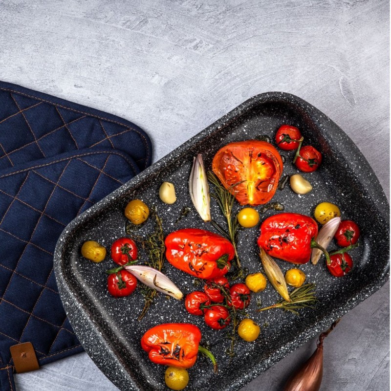 Westinghouse WCBA0009003MBB 35cm Pressed Aluminum Roaster 35 x 25 x 7 ...