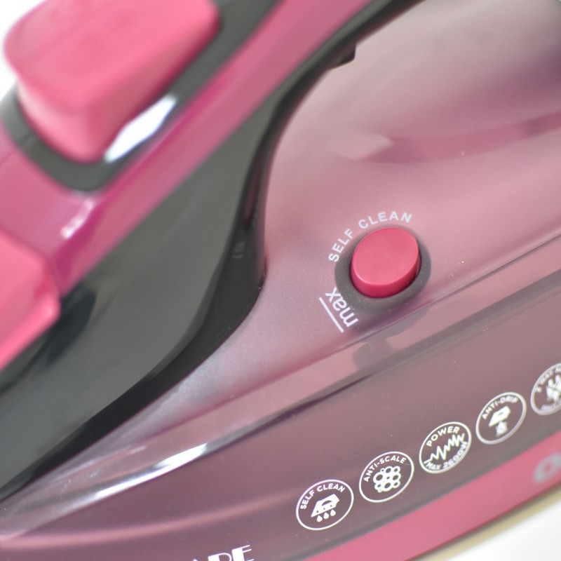 Ocean OCSI3100Z 2400W Red Electronic Steam Iron 2YW